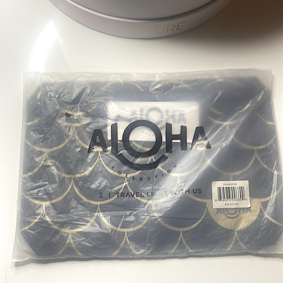 ALOHA Collection | Bags | Aloha Collection Pouch | Poshmark
